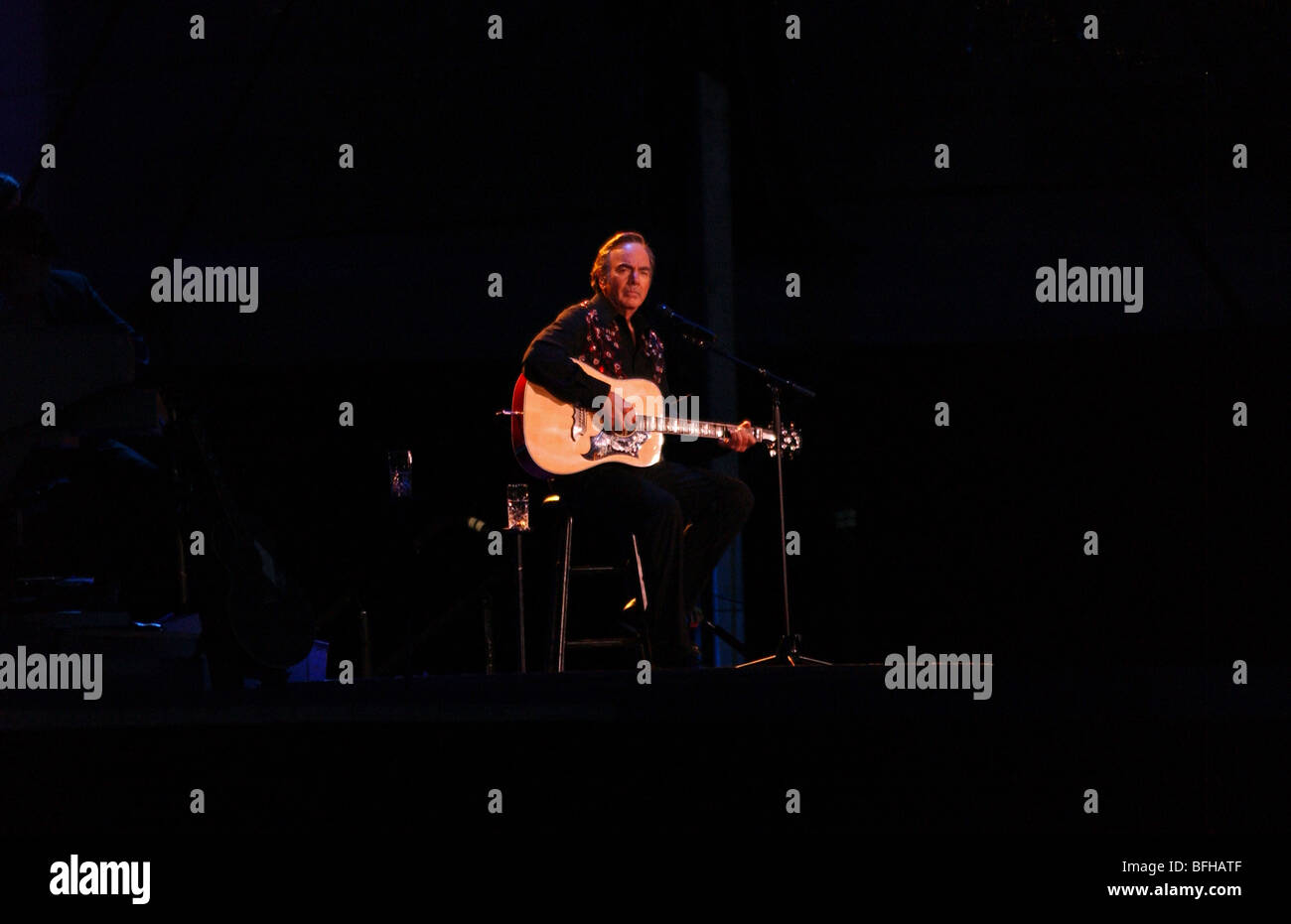 Neil diamond hi-res stock photography and images - Alamy