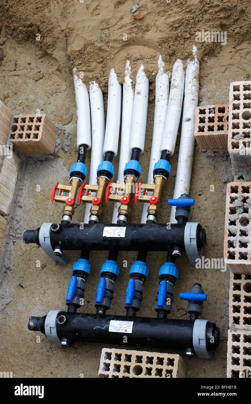 Underground heat system hi-res stock photography and images - Alamy