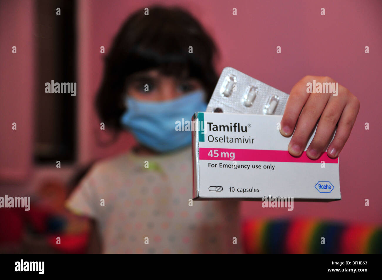 Tamiflu child hi-res stock photography and images - Alamy