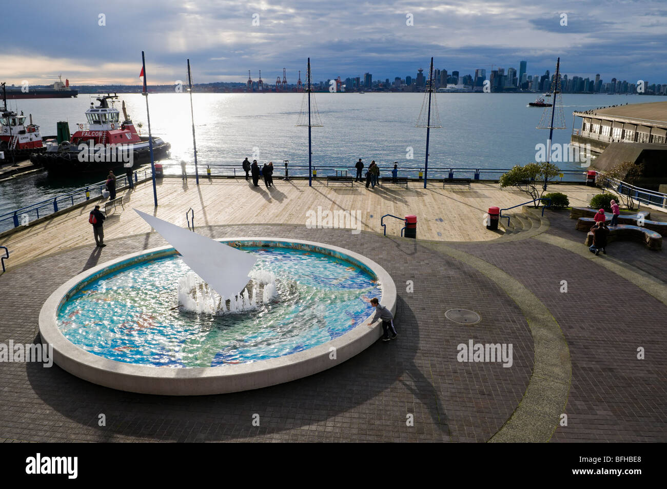 North Vancouver's Lonsdale Quay pier Stock Photo - Alamy