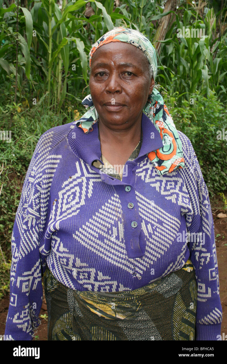 Chaga people hi-res stock photography and images - Alamy