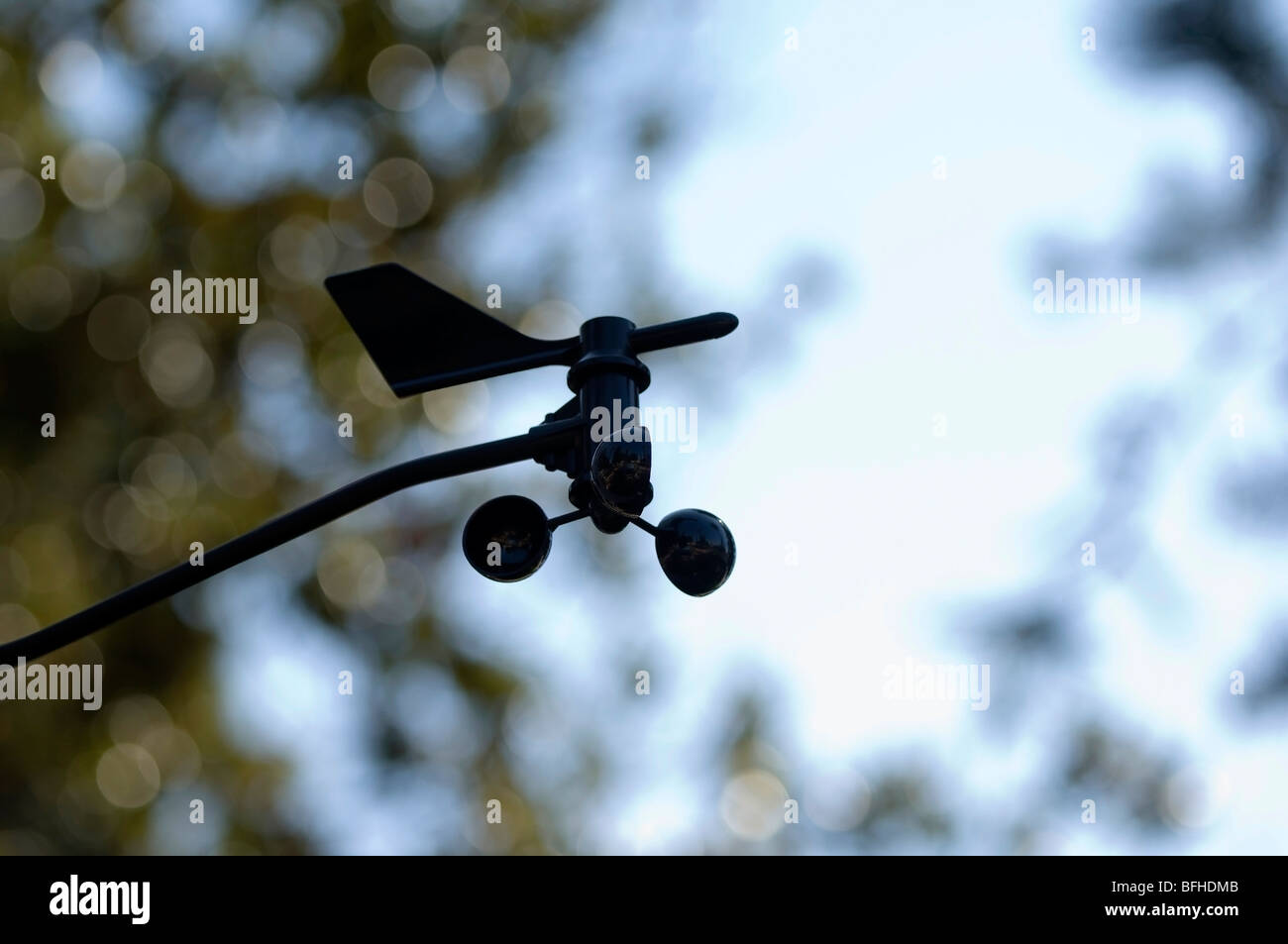 Wind direction and velocity meter Stock Photo - Alamy