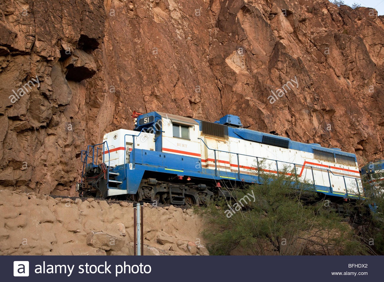 Cliff Railroad High Resolution Stock Photography and Images - Alamy