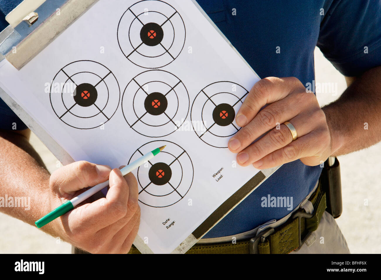 Target practice activities hi-res stock photography and images - Alamy