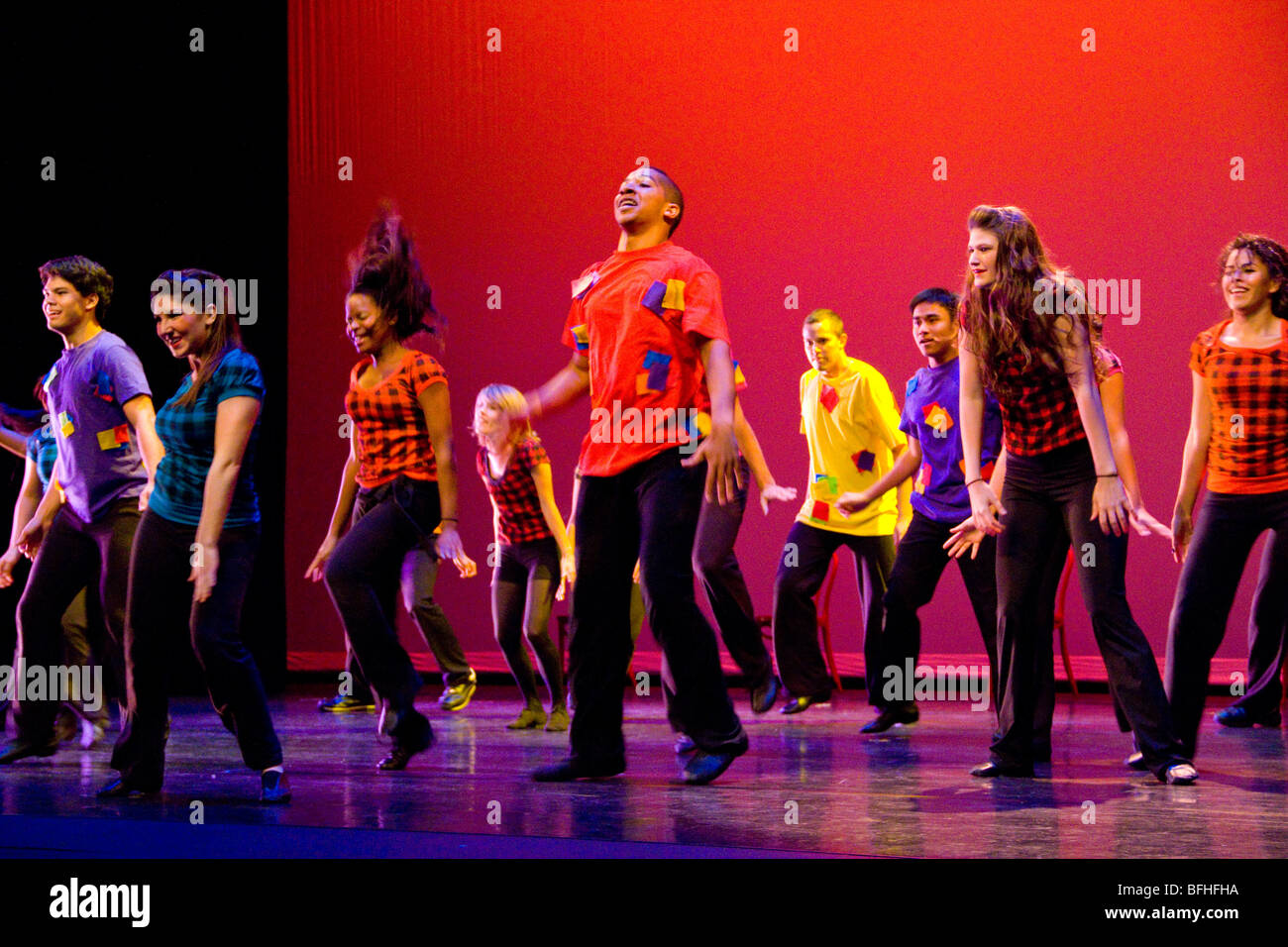 perform present choreograph modern jazz ballet hip-hop student stage ...