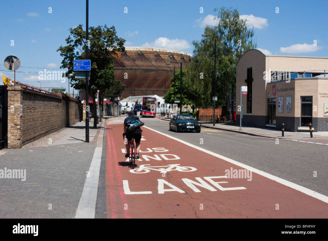 Bus and bike hi-res stock photography and images - Alamy