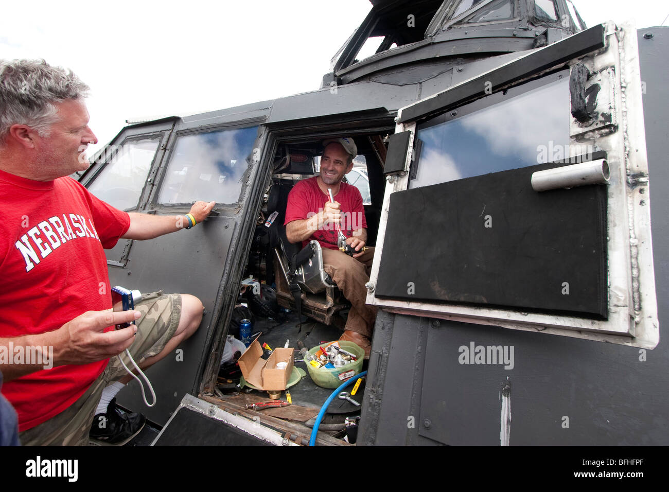 Tiv tiv2 tornado intercept vehicle hi-res stock photography and images ...