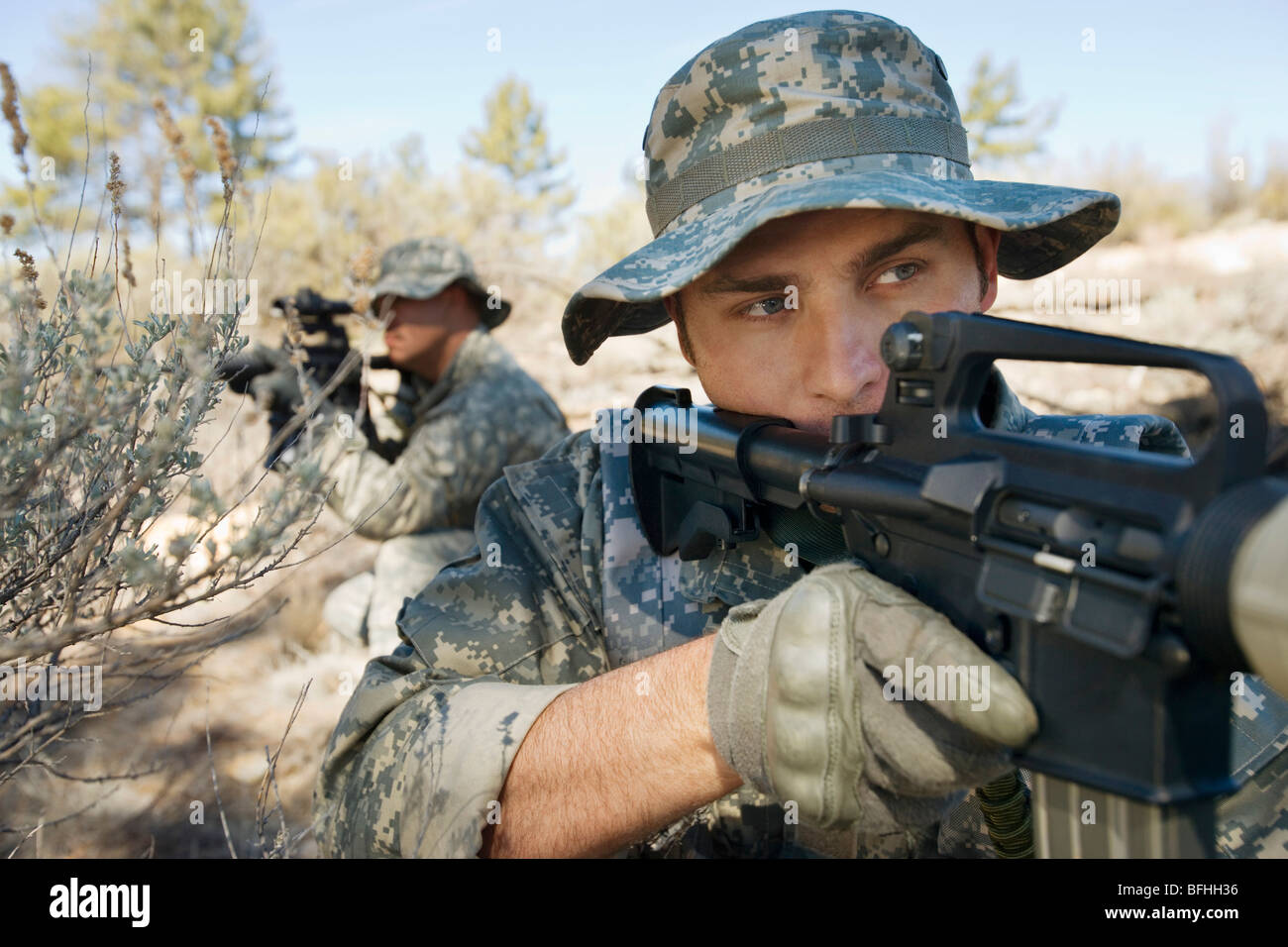 Close up military soldiers training hi-res stock photography and images ...