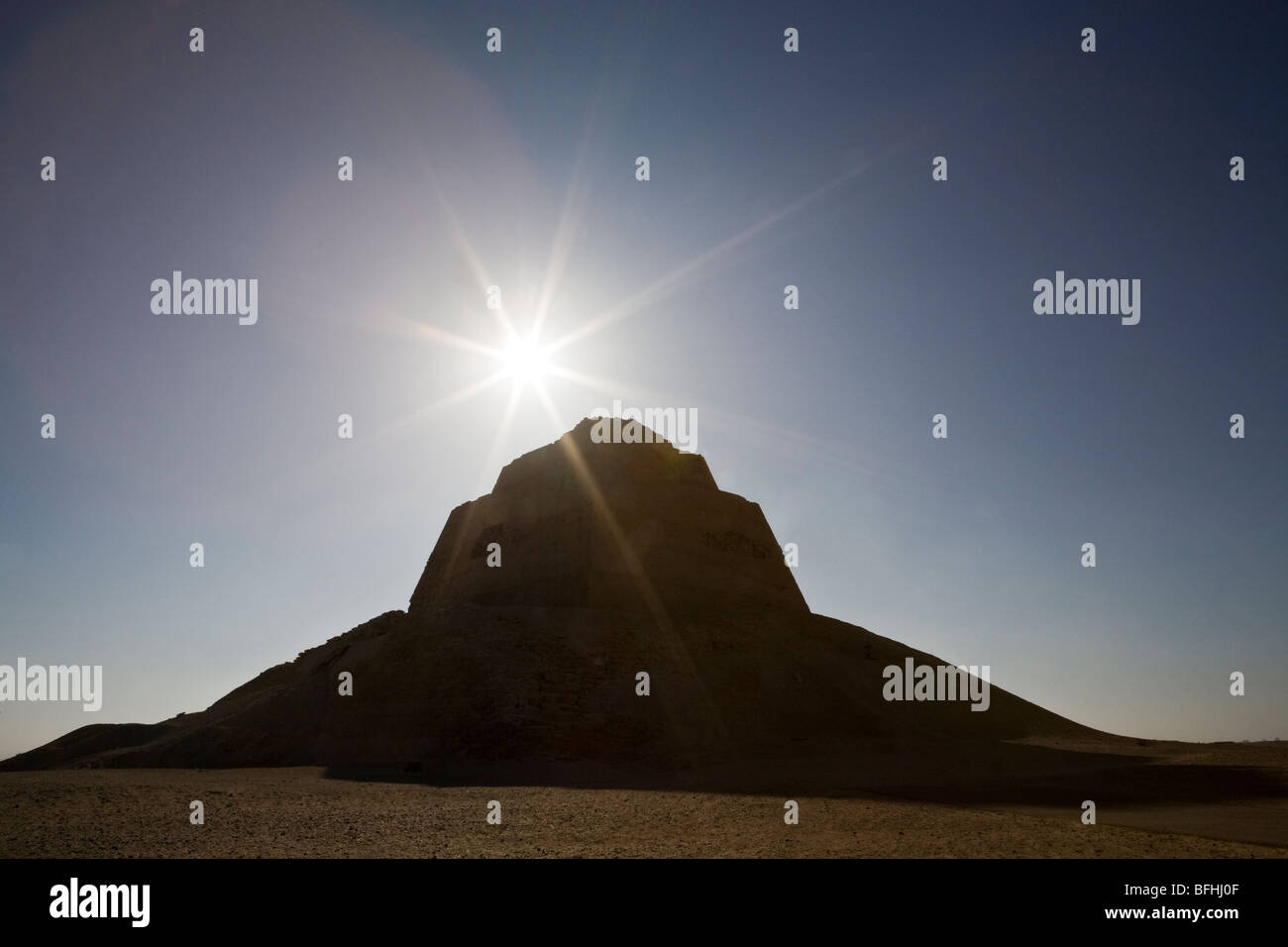 The Maidum Pyramid known as the ‘Collapsed Pyramid of Maidum or Meidum ...