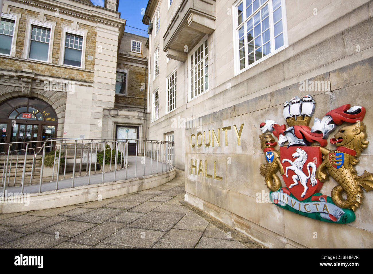 County Hall Maidstone Kent Stock Photo - Alamy