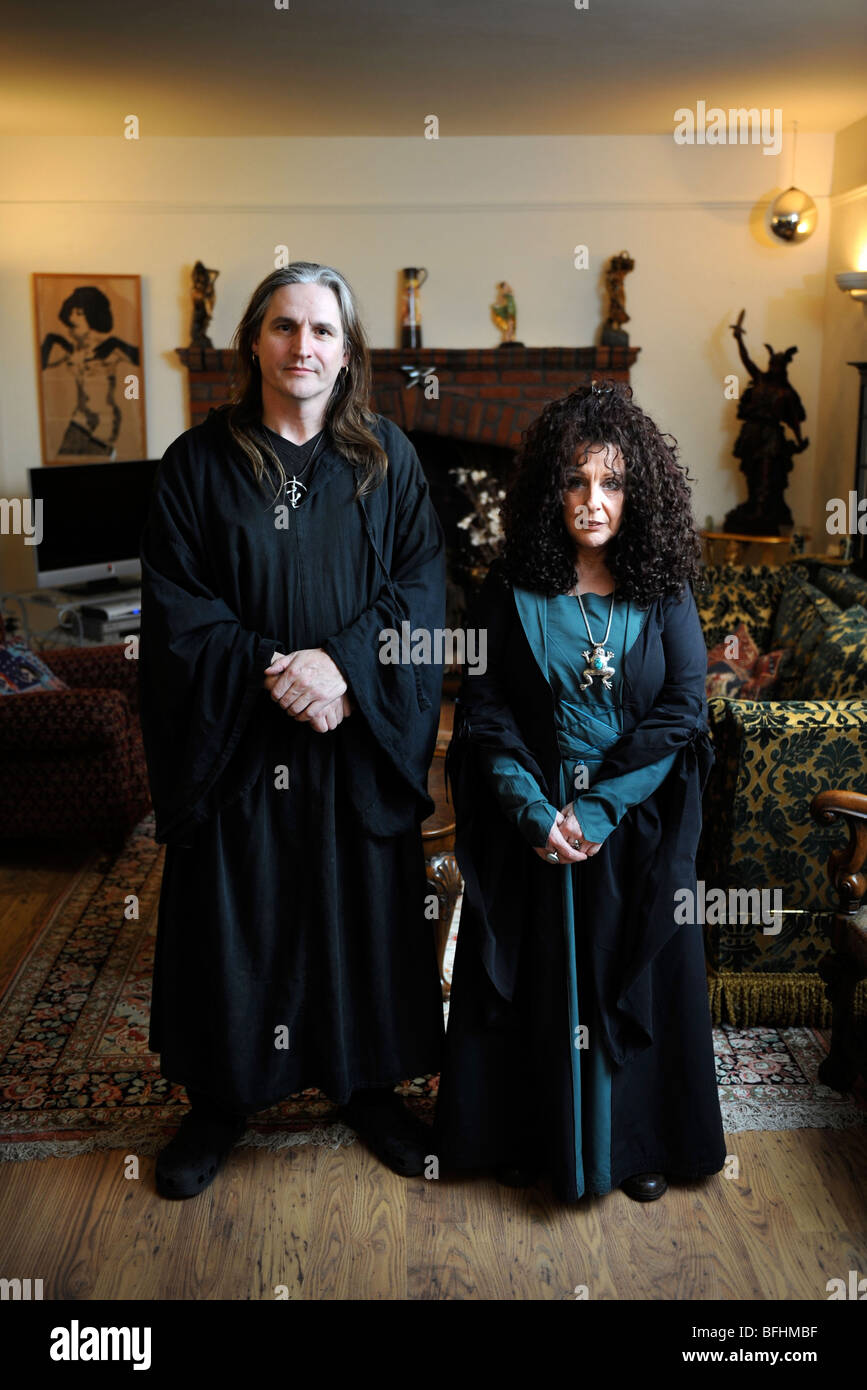 Druidess hi-res stock photography and images - Alamy