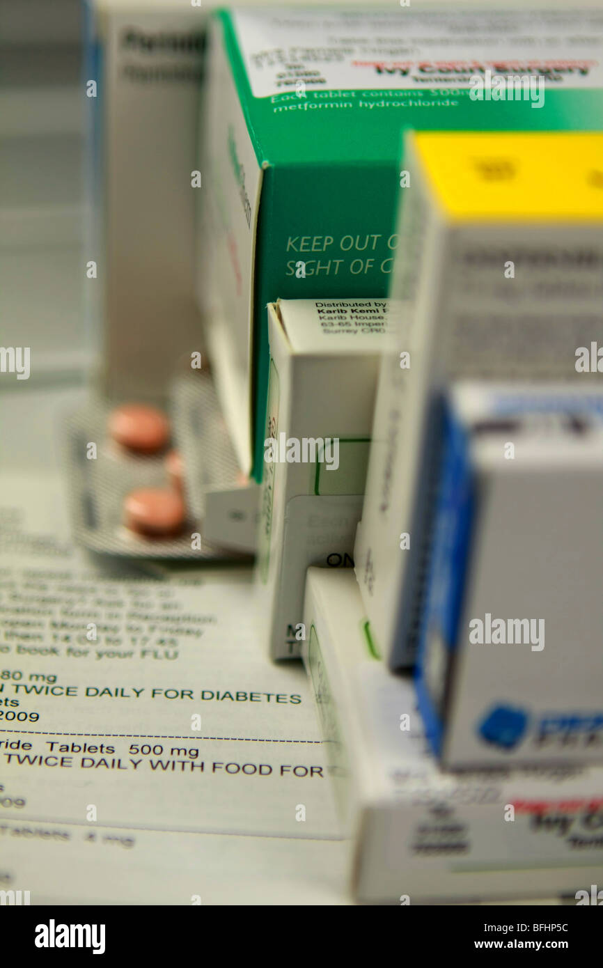 Nhs Prescription Boxes High Resolution Stock Photography and Images - Alamy