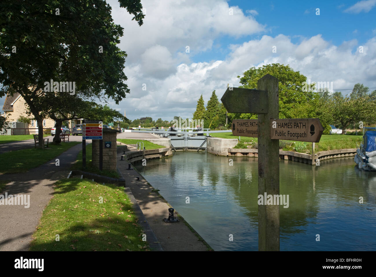 Thames Path National Trail signpost at St John's Lock on the River ...