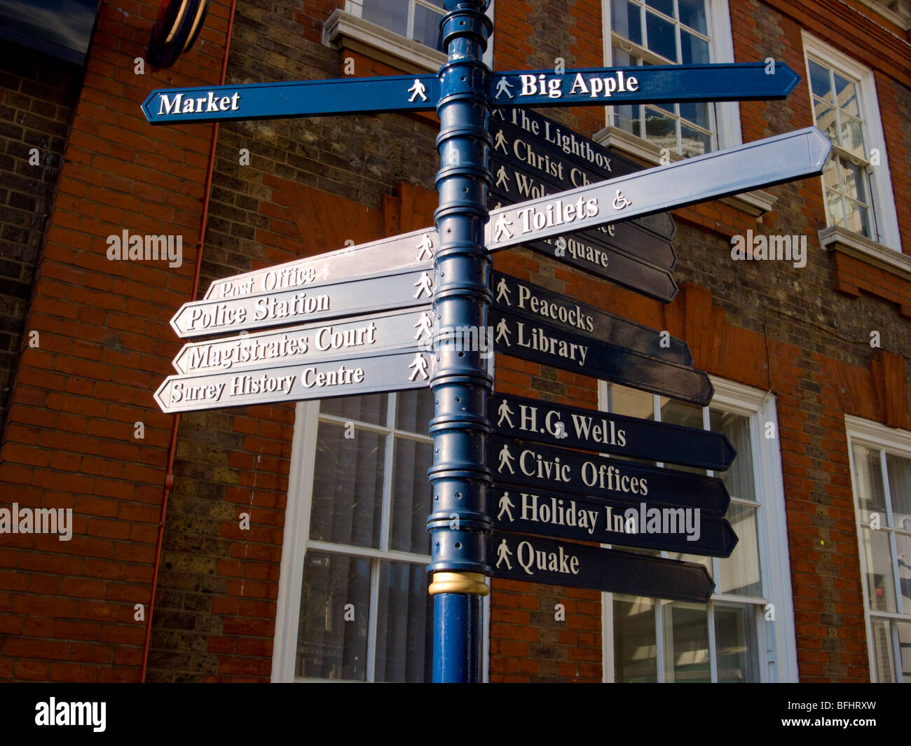 Woking hi-res stock photography and images - Alamy