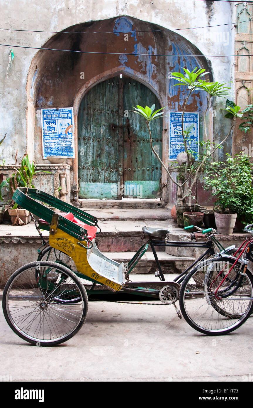 A Traditional Indian Rickshaw Stock Photo - Alamy