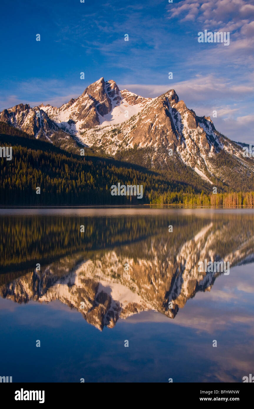 USA, IDAHO, Sawtooth National Recreation Area, Sawtooth Mountains, Snow ...