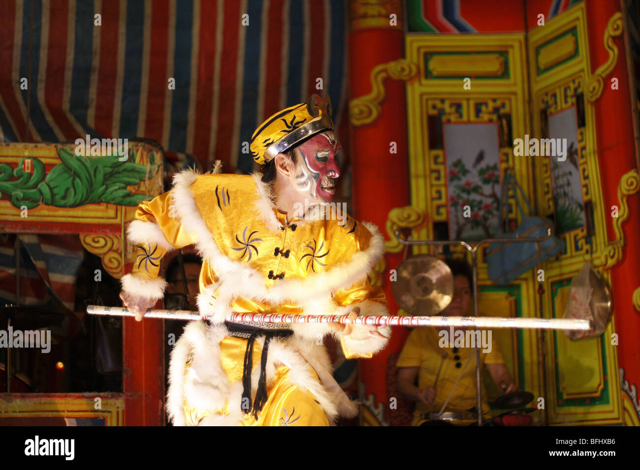Beijing opera man hi-res stock photography and images - Alamy