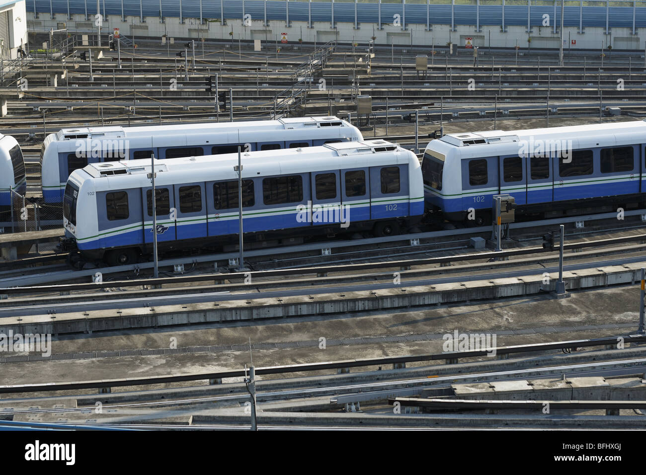 Mrt train tracks taipei taiwan hi-res stock photography and images - Alamy