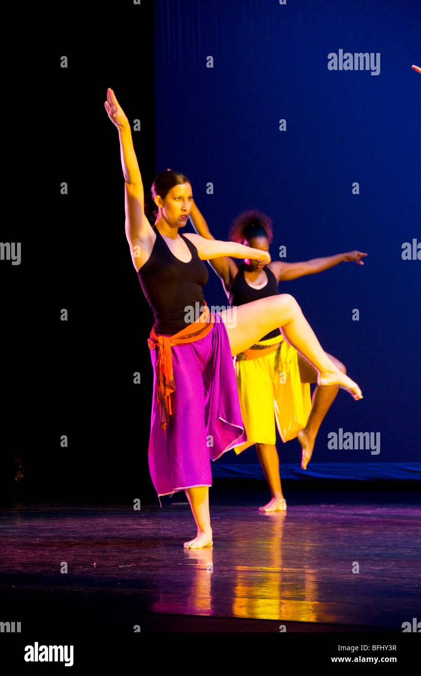 Drama class bow hi-res stock photography and images - Alamy