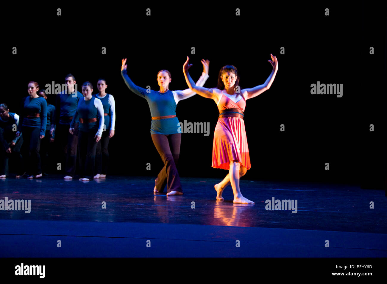 Choreograph hi-res stock photography and images - Alamy