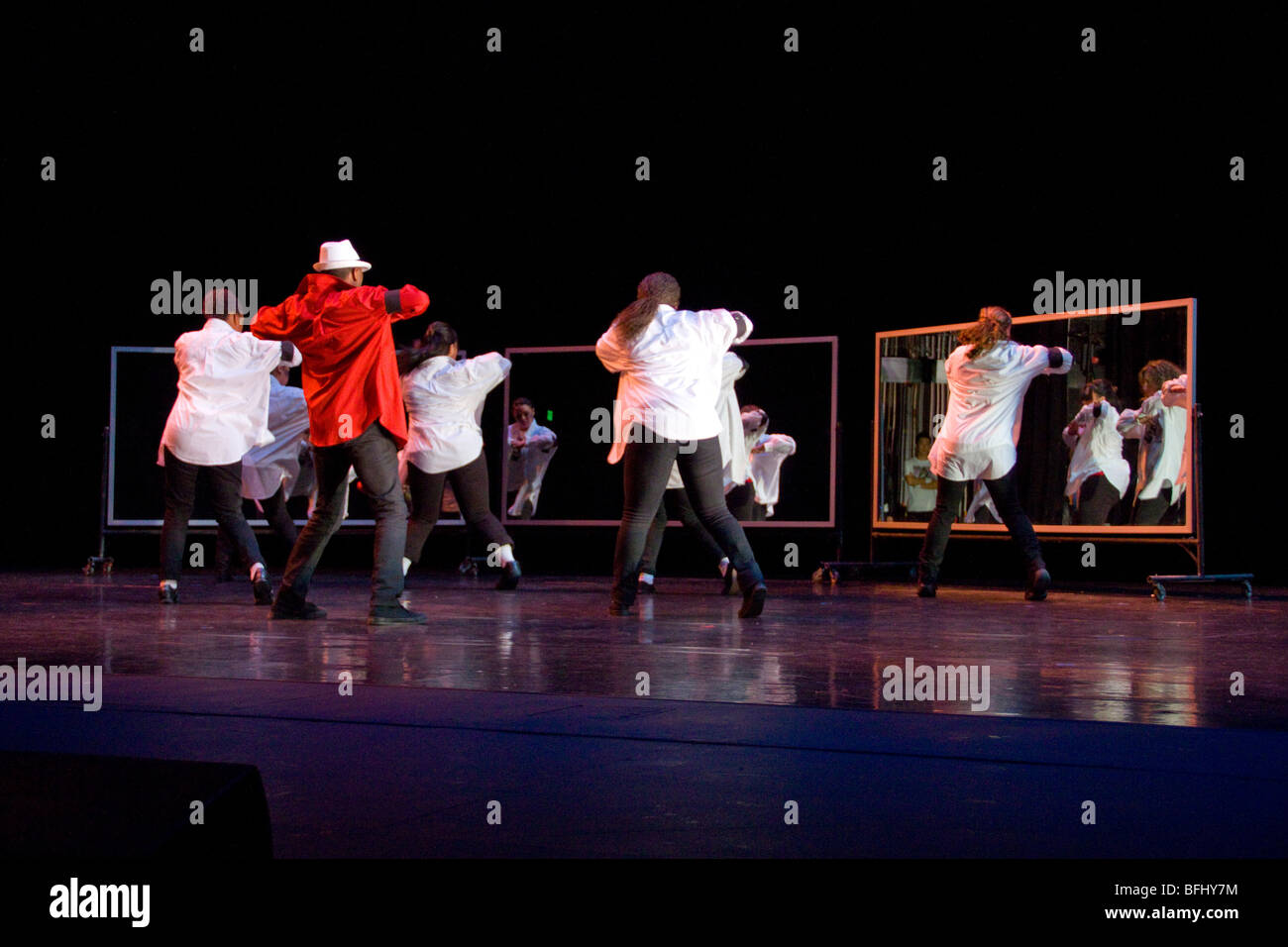 Drama class bow hi-res stock photography and images - Alamy