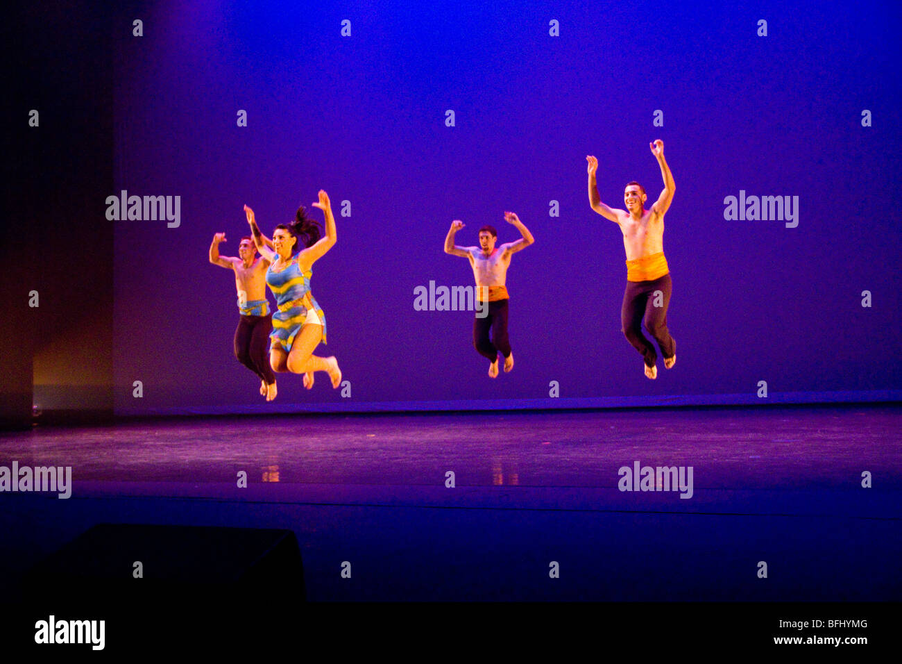 Drama Class Bow High Resolution Stock Photography and Images - Alamy