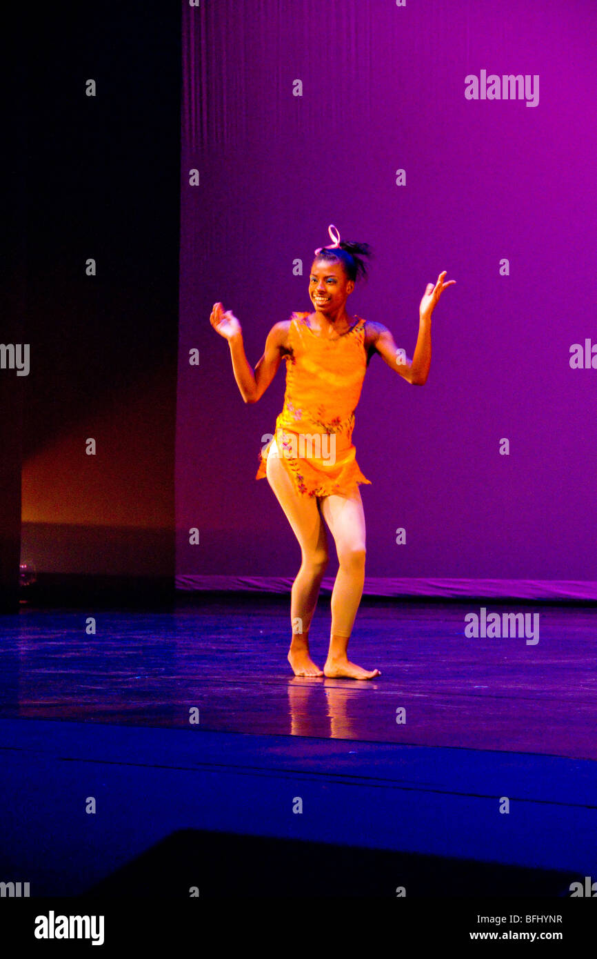 Drama class bow hi-res stock photography and images - Alamy