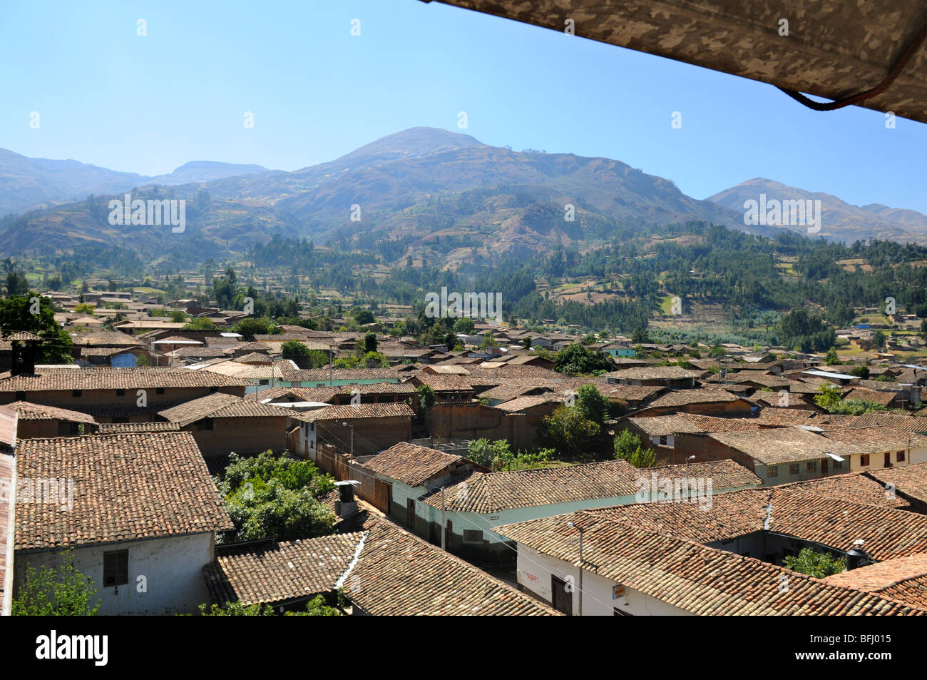 View of rooftops with Chochoconday mountain in Cajabamba, Peru Stock ...