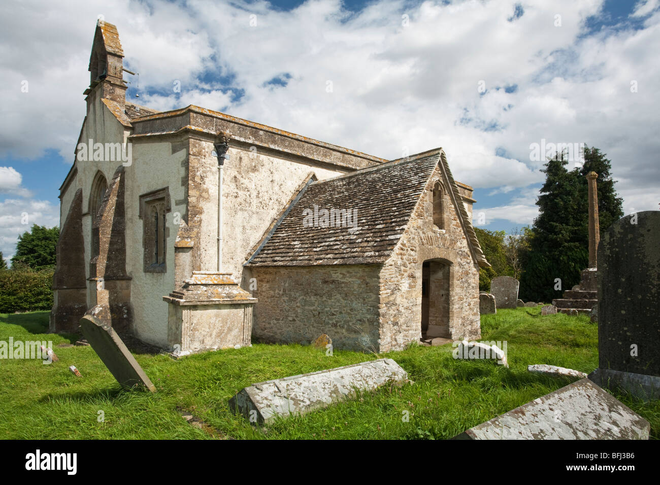 Saint john the baptist inglesham hi-res stock photography and images ...