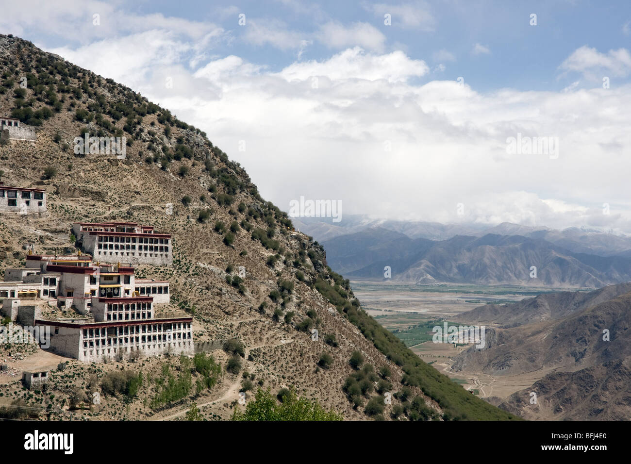 Ganden monastery tibet hi-res stock photography and images - Alamy