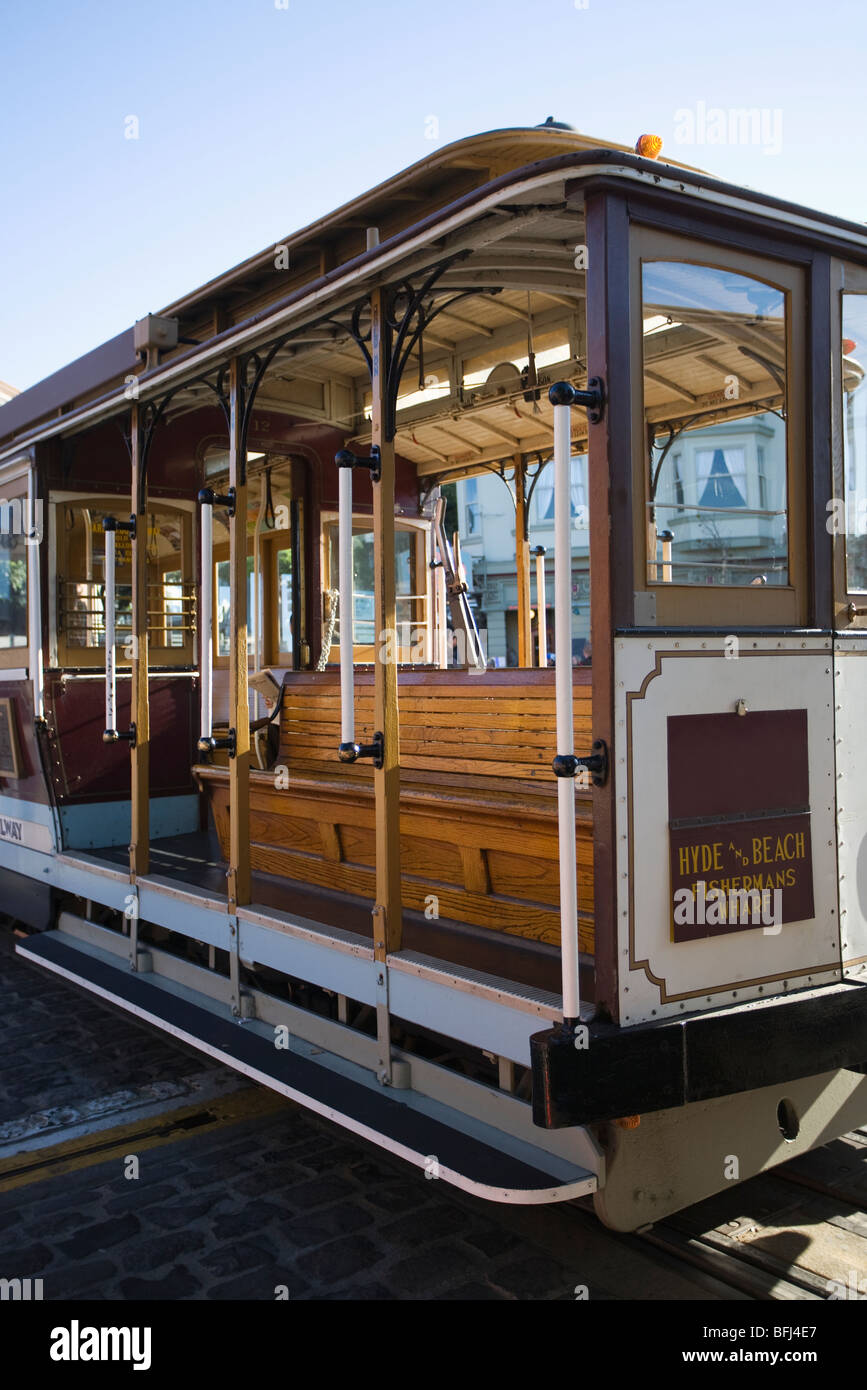California tram hi-res stock photography and images - Alamy