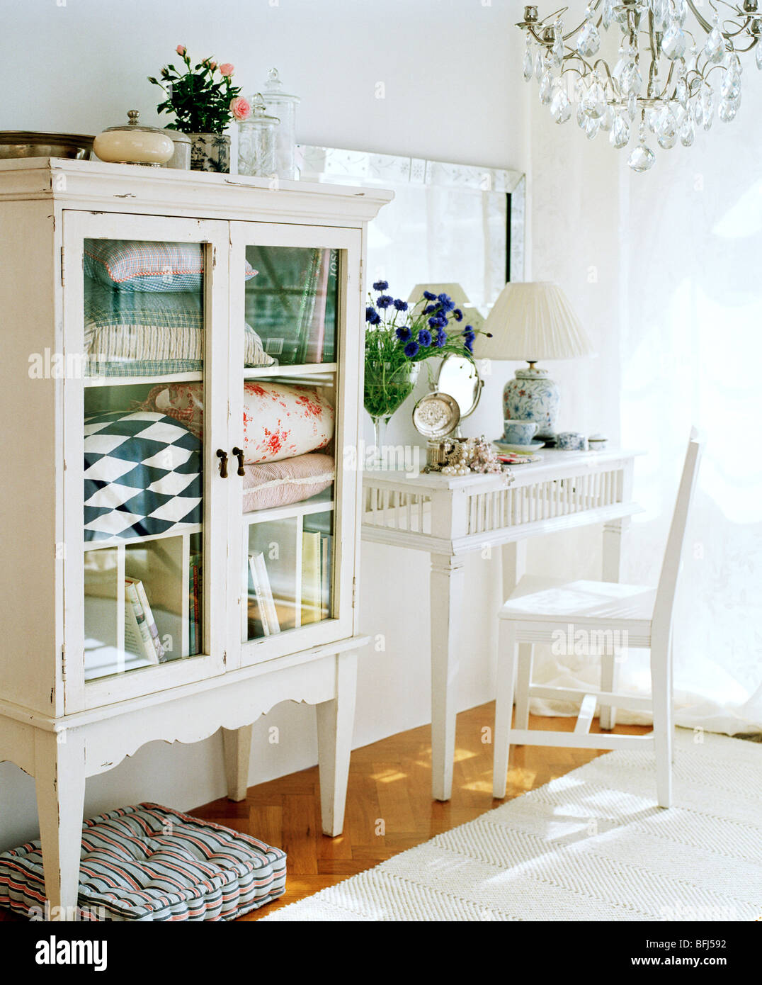 Scandinavian interior hi-res stock photography and images - Alamy