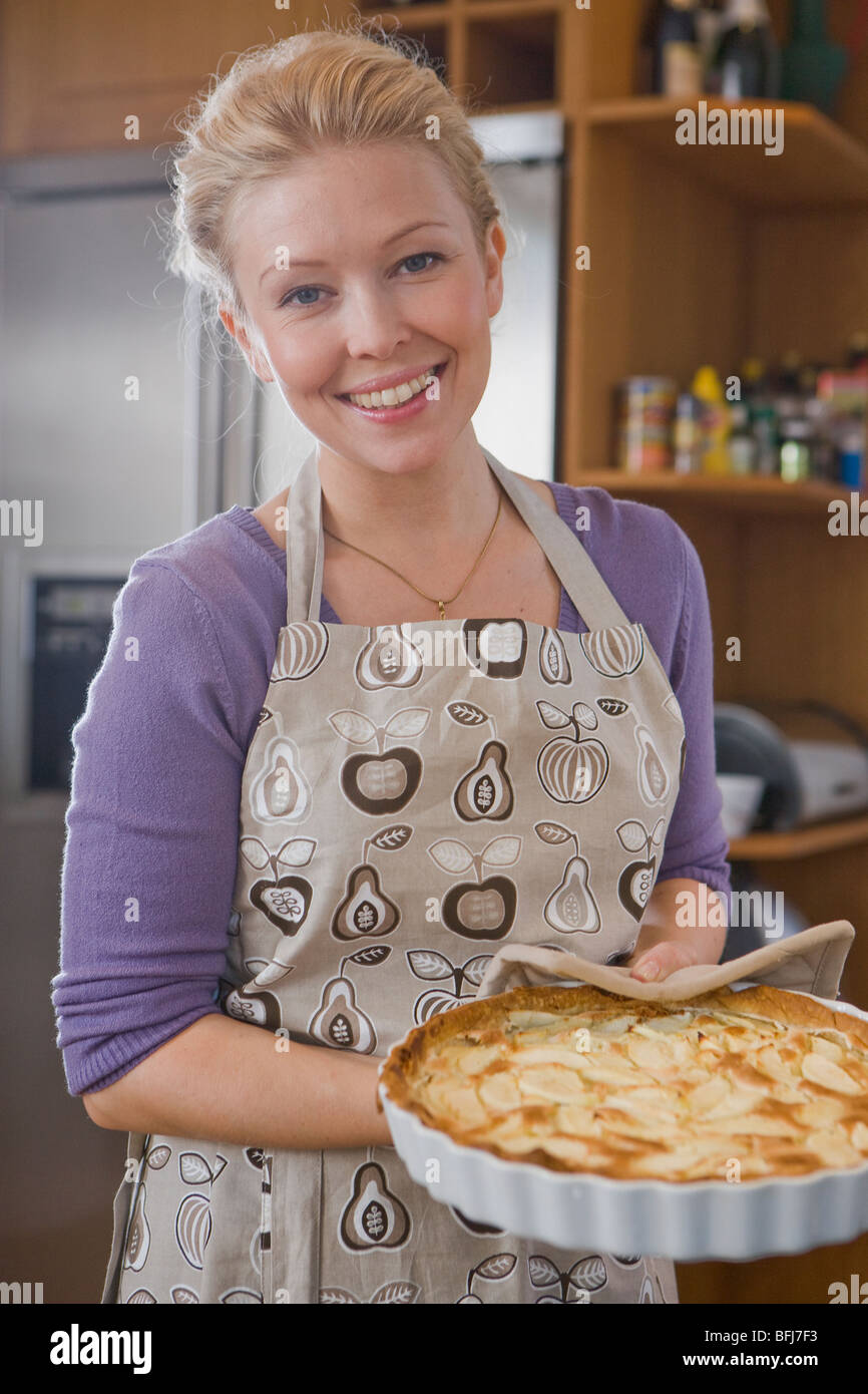 Woman berry pie looking at camera hi-res stock photography and images ...