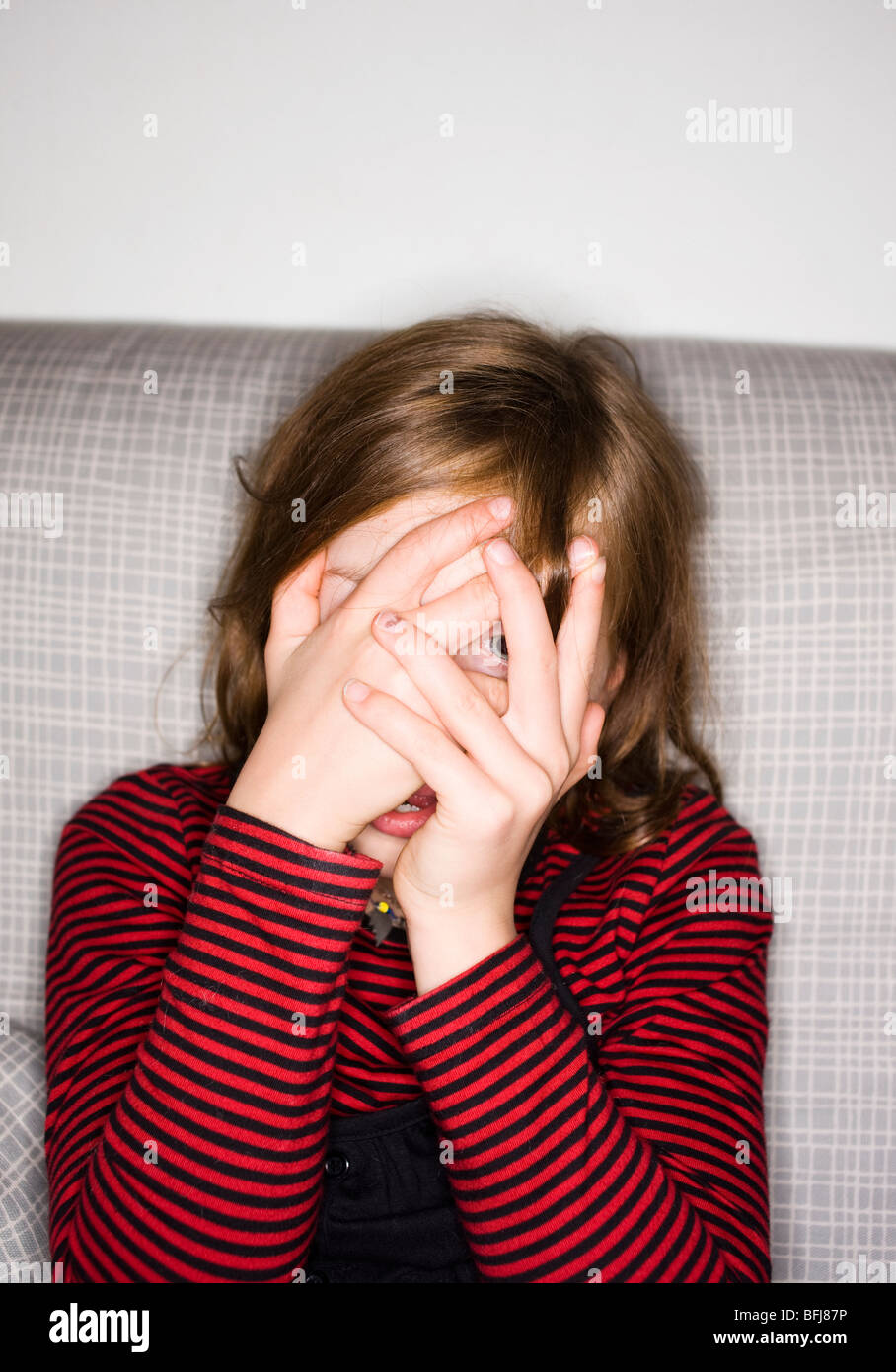 Playing hiding 8 10 years hi-res stock photography and images - Alamy