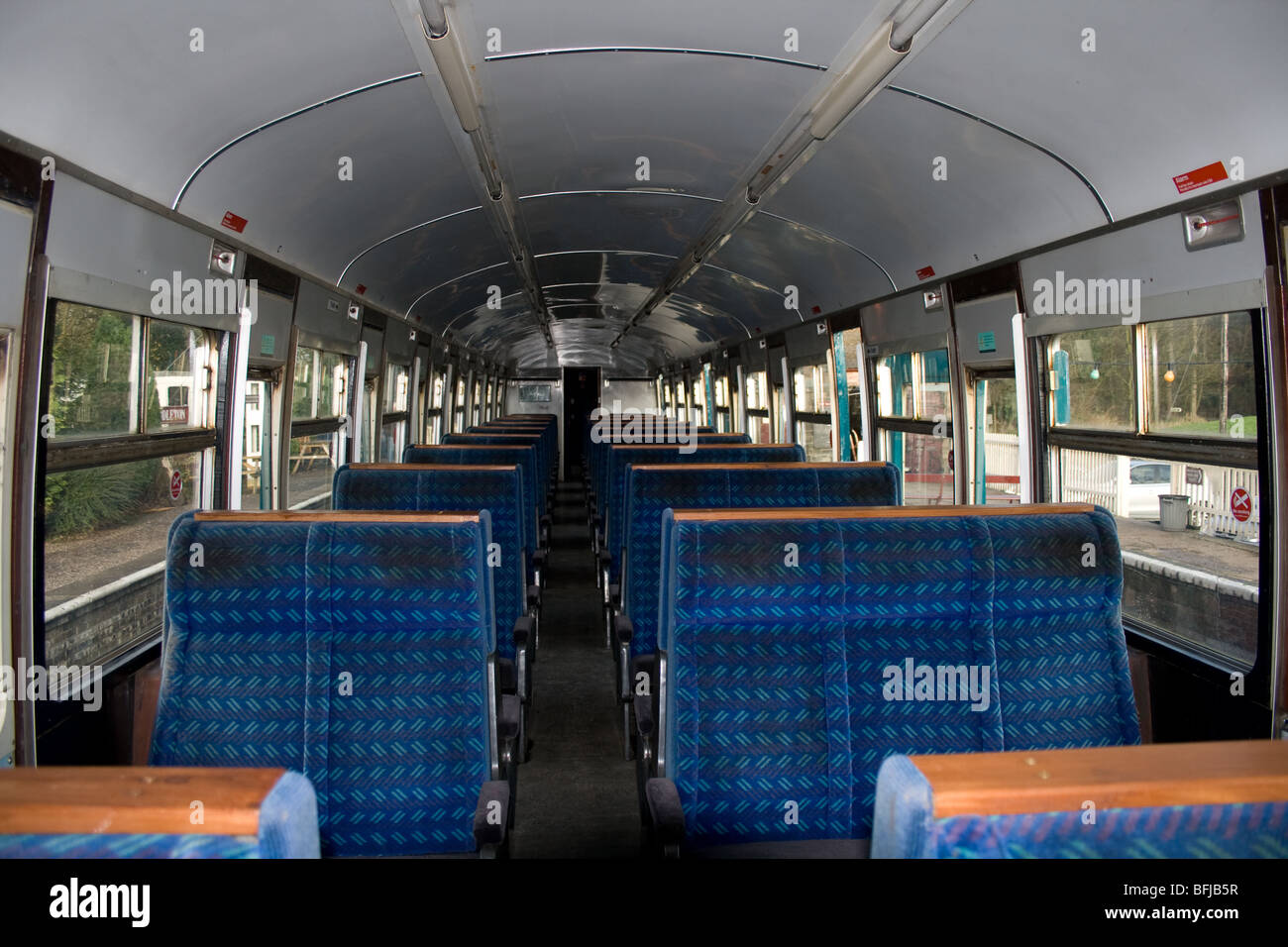 Interior of a steam train carriage hi-res stock photography and images ...