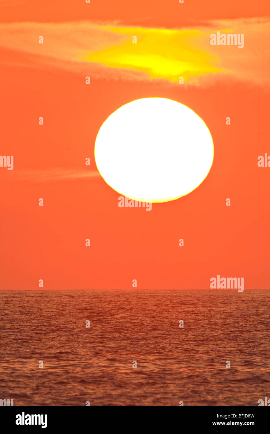 The sun hi-res stock photography and images - Alamy