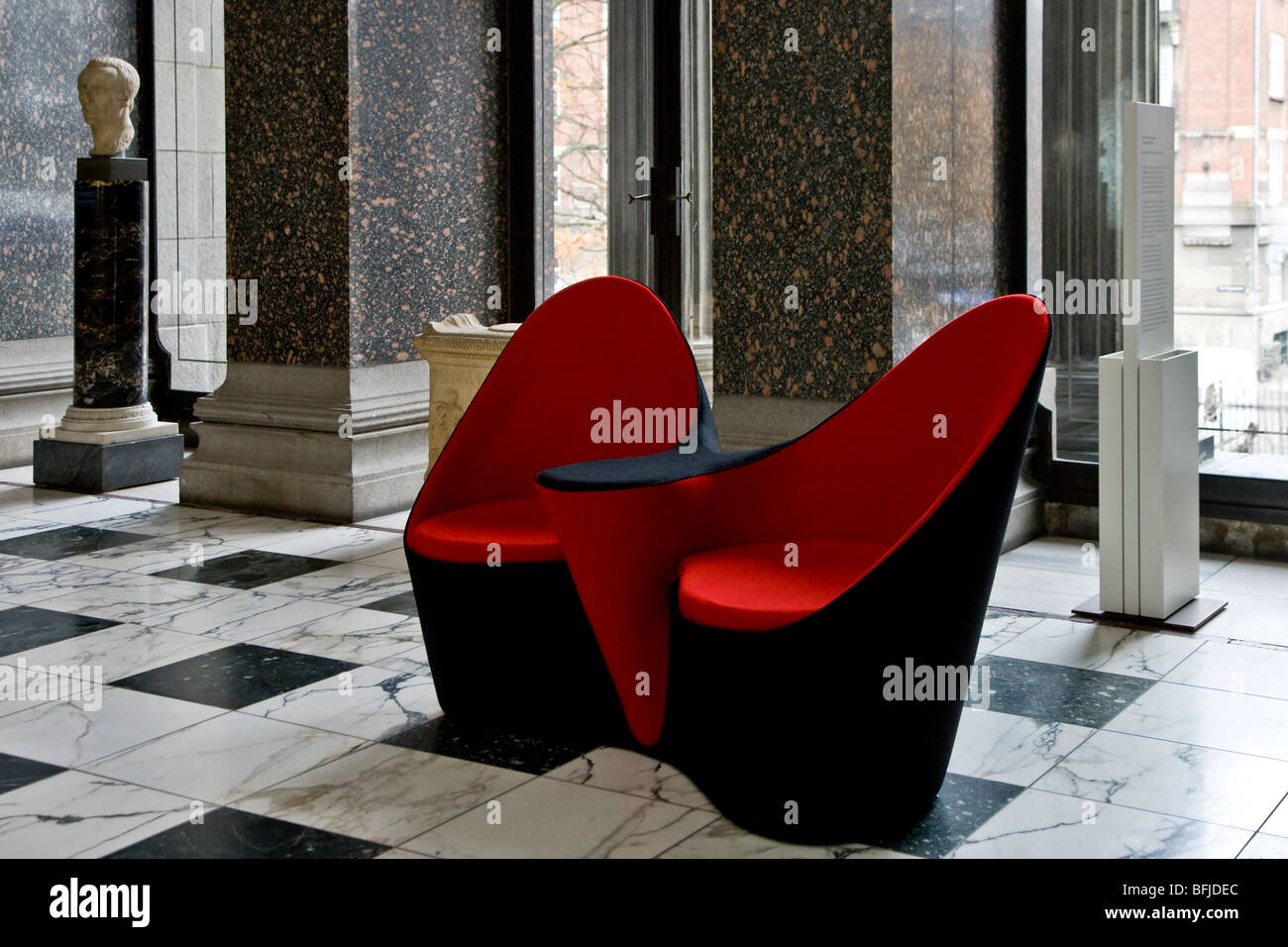 Exhibition presentation hi-res stock photography and images - Alamy