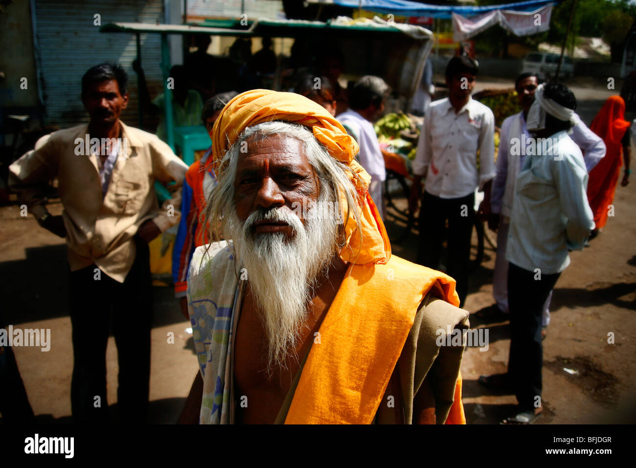 Saddhu hi-res stock photography and images - Alamy