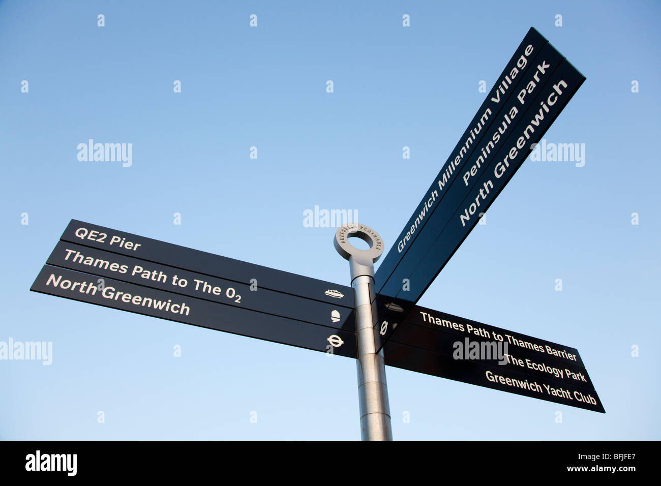 North greenwich peninsular hi-res stock photography and images - Alamy