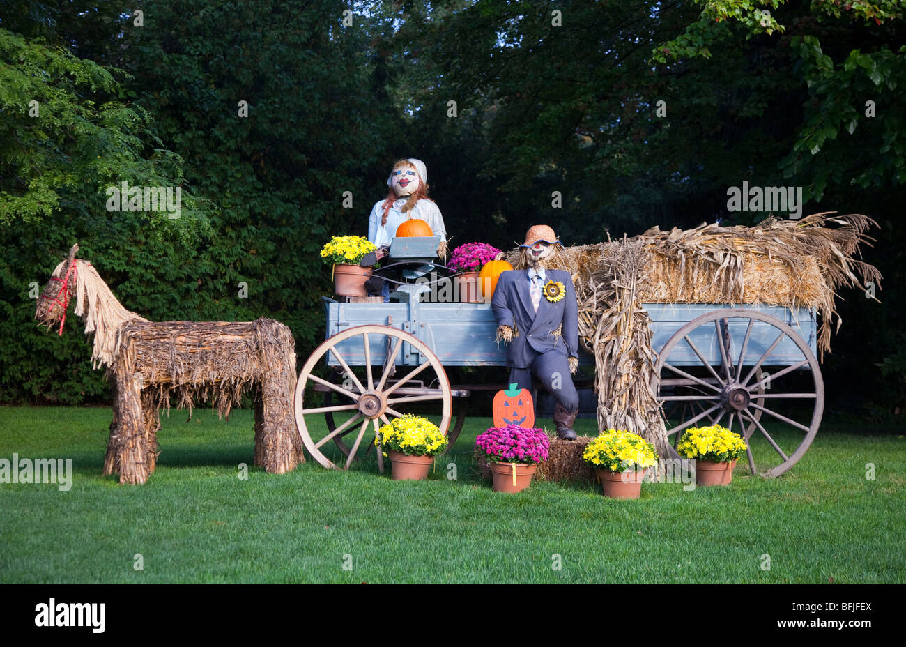 Autumn display at a farm Stock Photo - Alamy