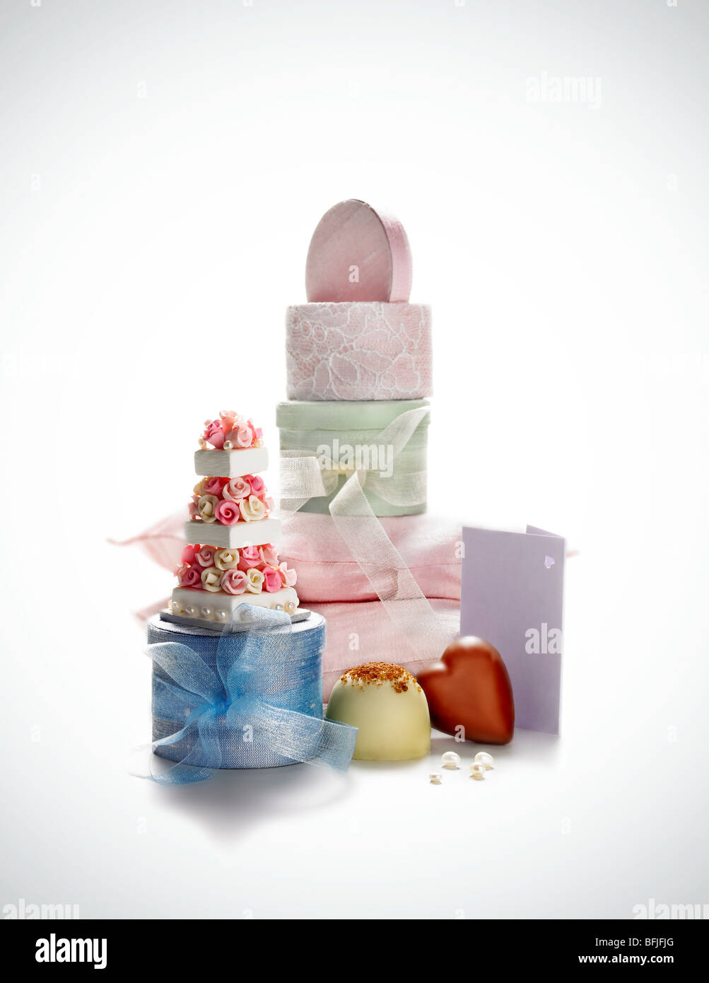 Commitment gifts hi-res stock photography and images - Alamy