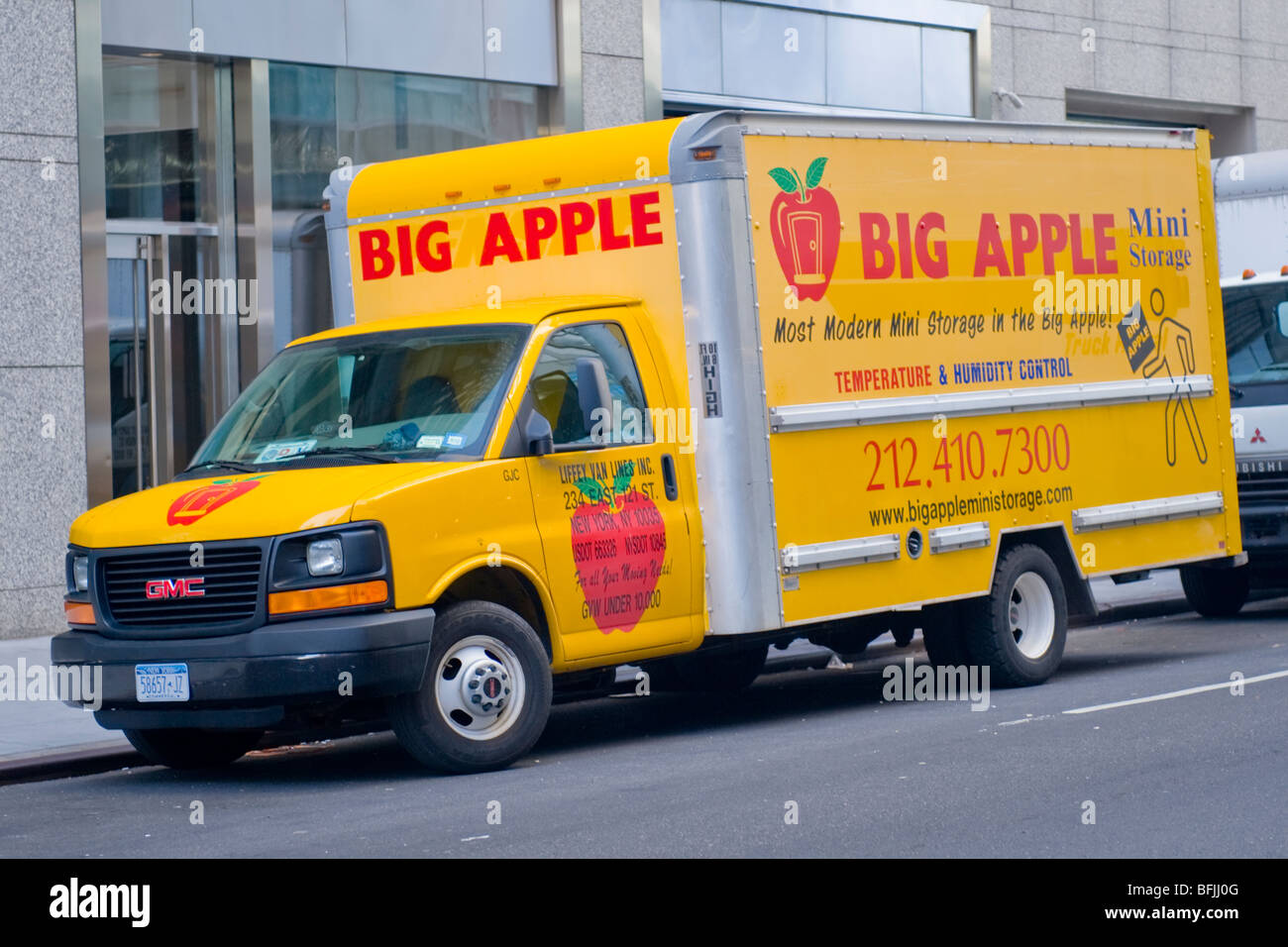 New York City , GMC truck or lorry of The Big Apple Mini Storage ...