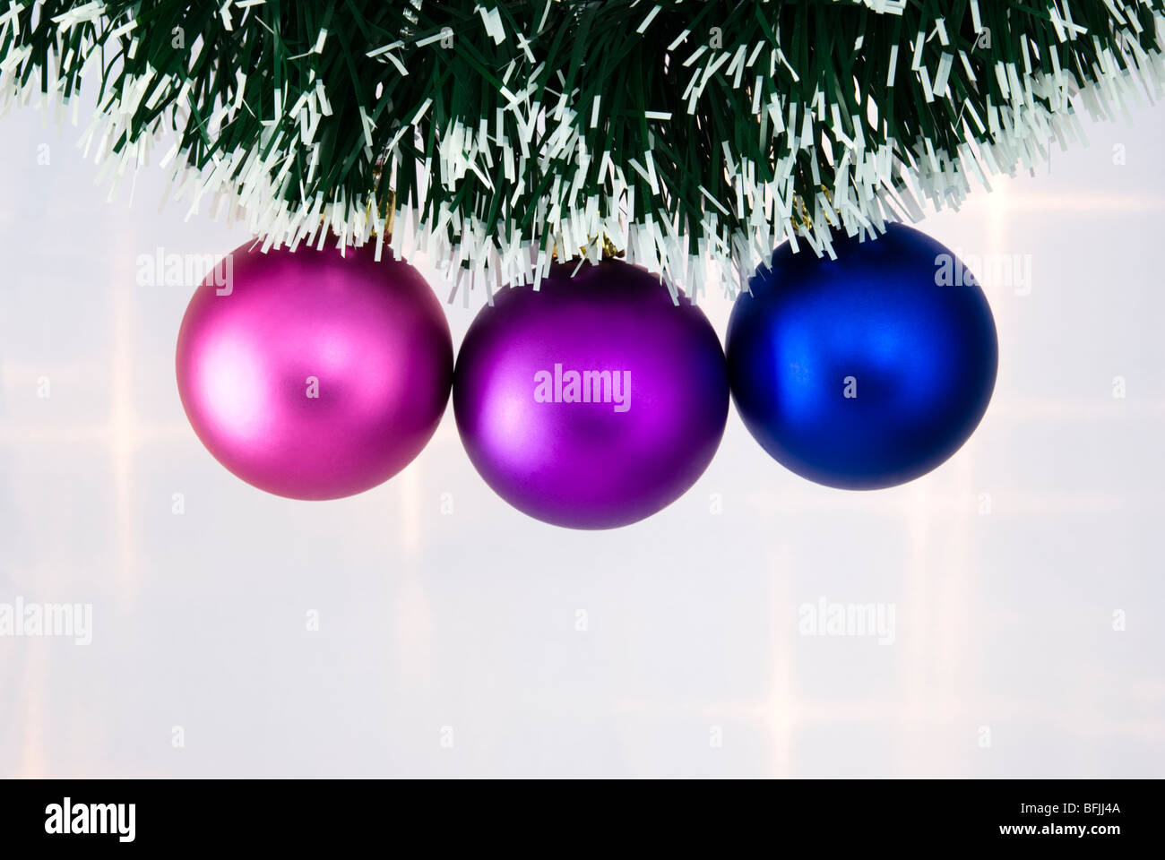 Red chain balls hi-res stock photography and images - Alamy