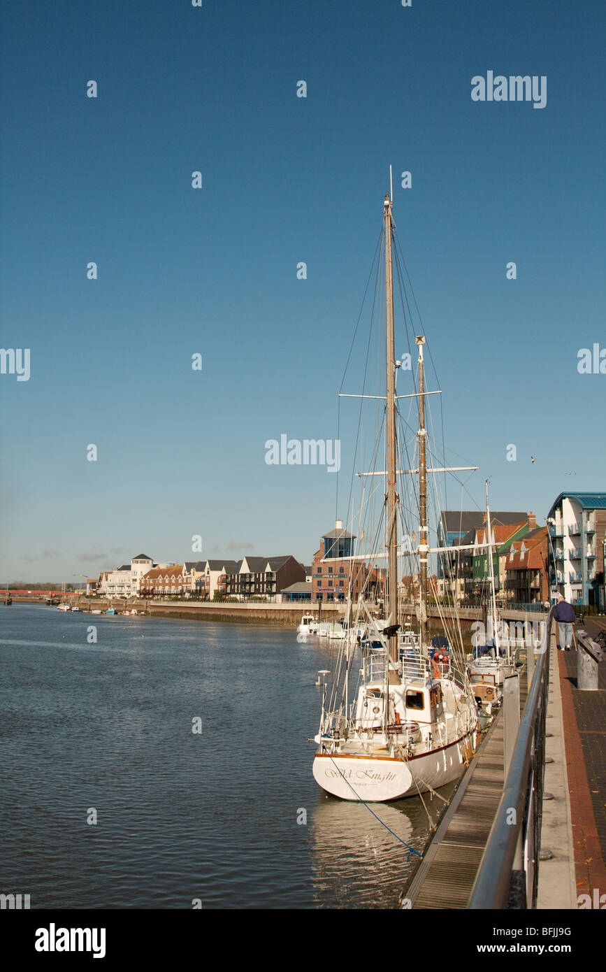 Littlehampton estuary hi-res stock photography and images - Alamy