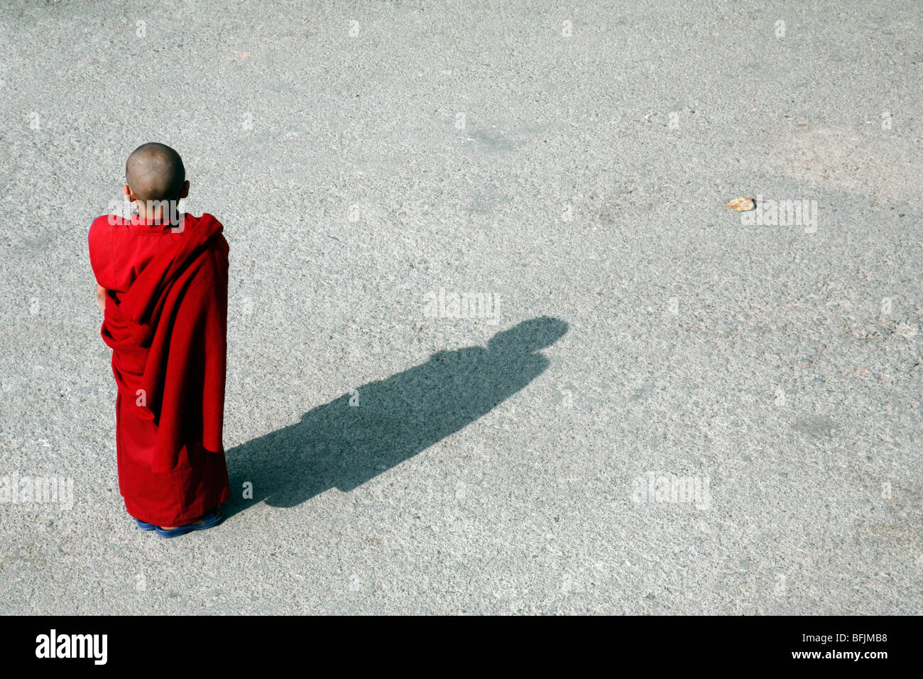 lone boy monk Stock Photo - Alamy
