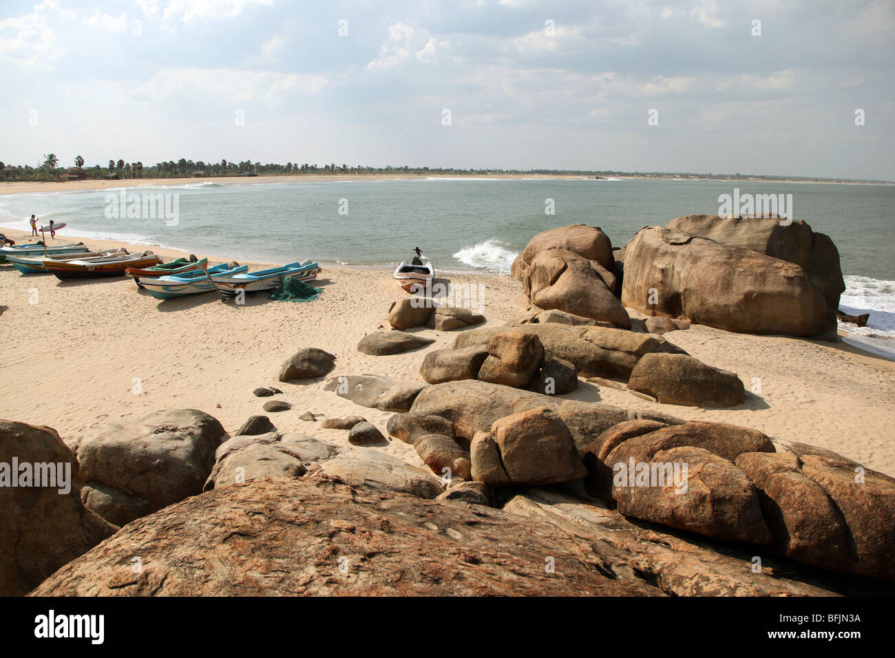 The surfing beach of Pottuvil Point Stock Photo - Alamy