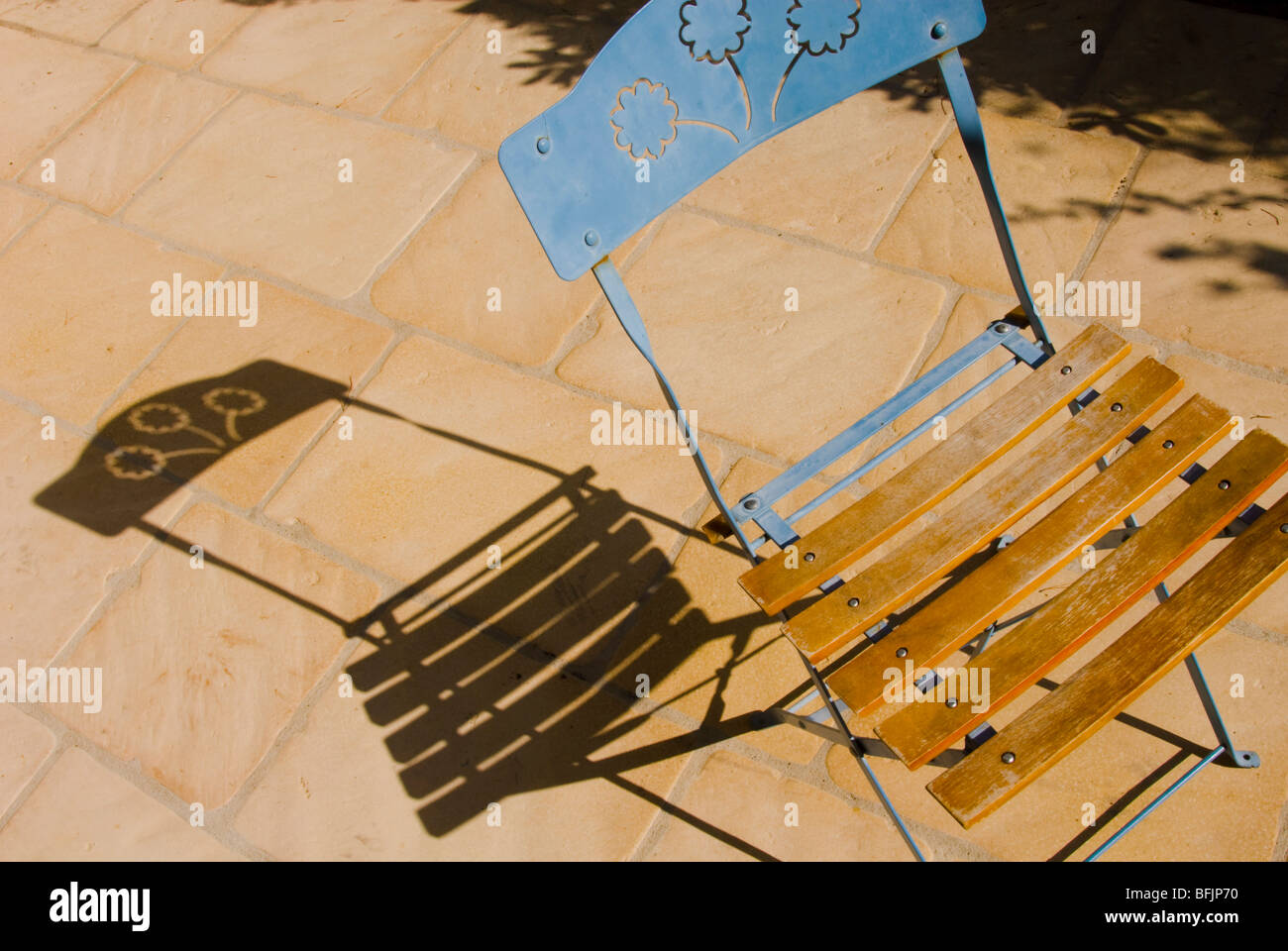 Strong shadow cast hi-res stock photography and images - Alamy