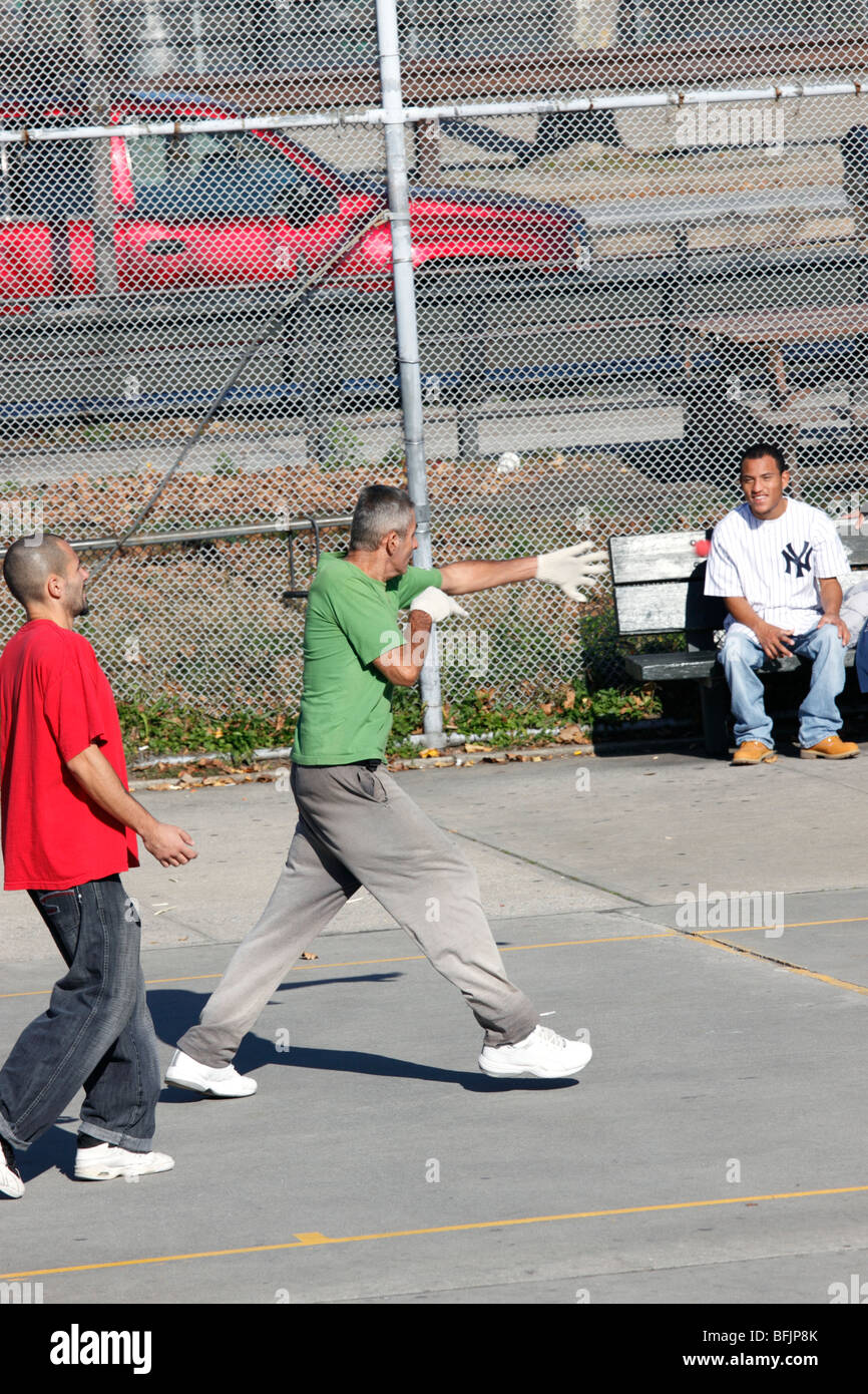 Men handball hi-res stock photography and images - Alamy