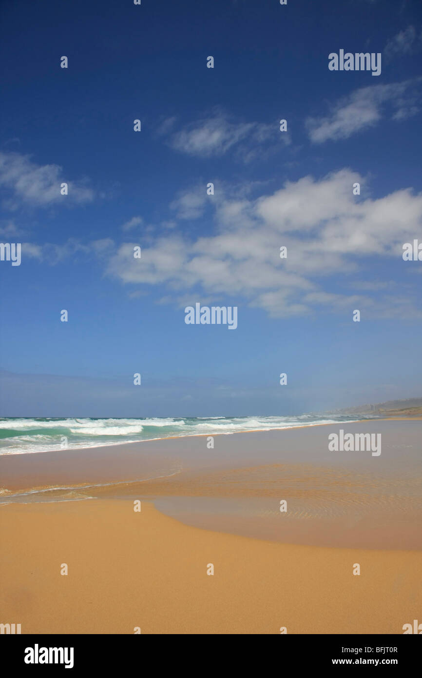 Plain beach hi-res stock photography and images - Alamy