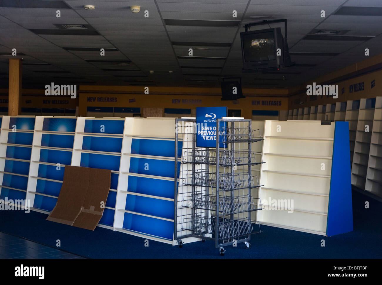 A closed Blockbuster Video location in suburban Maryland Stock Photo ...